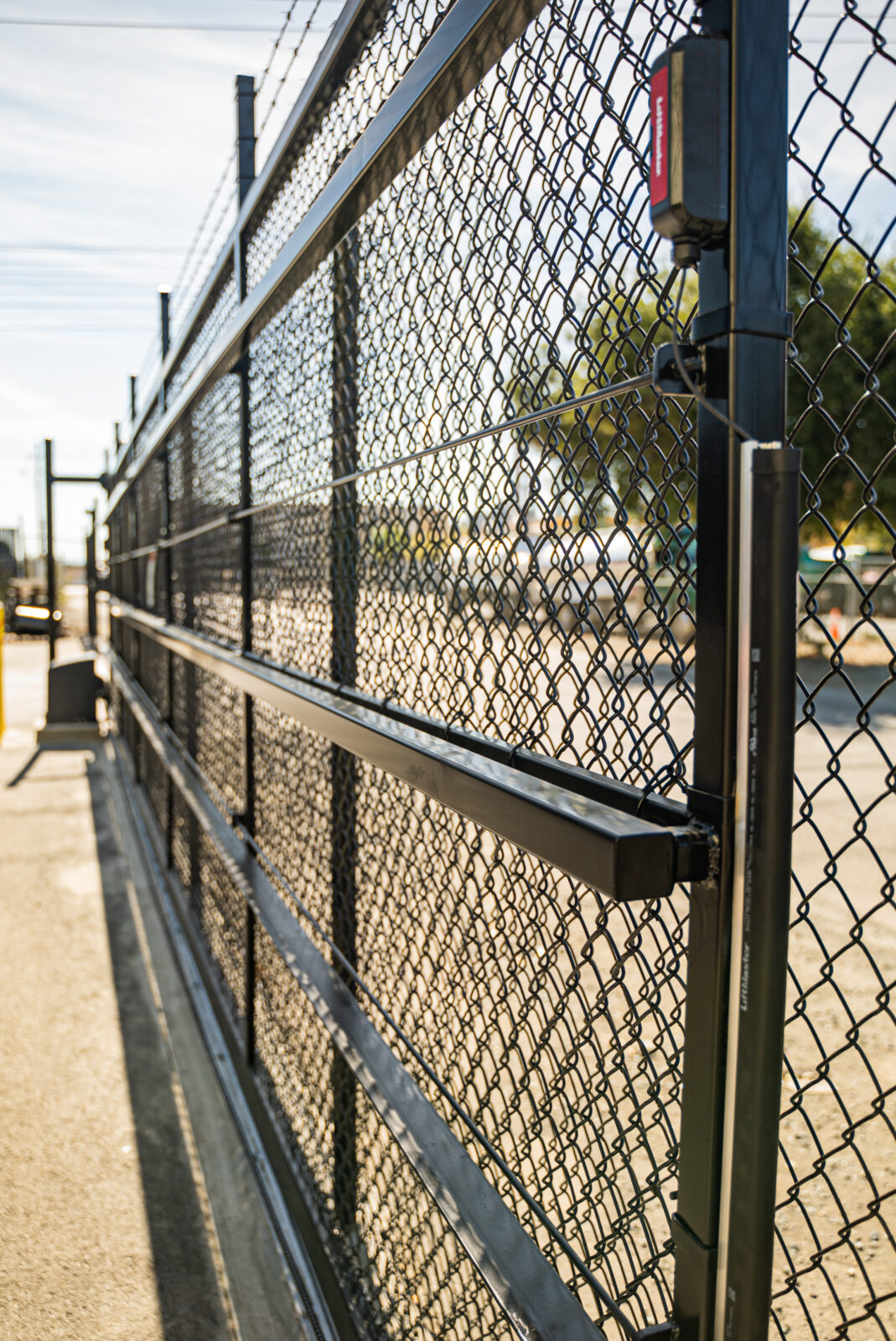 Chain Link Gates - R&S Overhead Garage Door of Texas, Inc.